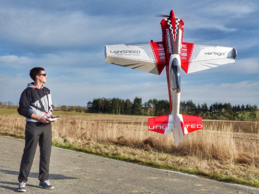 Pilot Hangar – Jeti-team